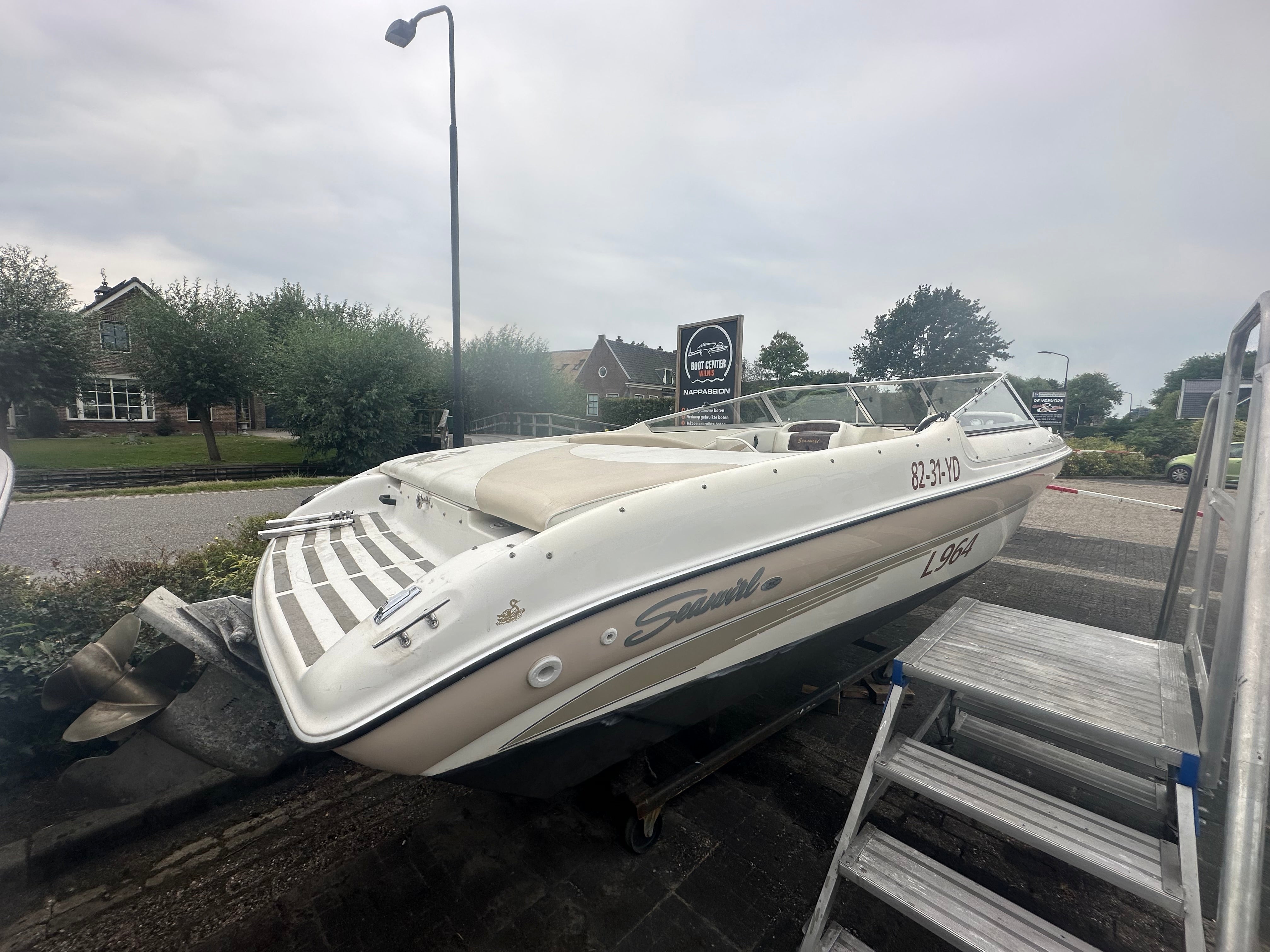 Koop hier een Spitfire-speedboot – BootCenterWilnis